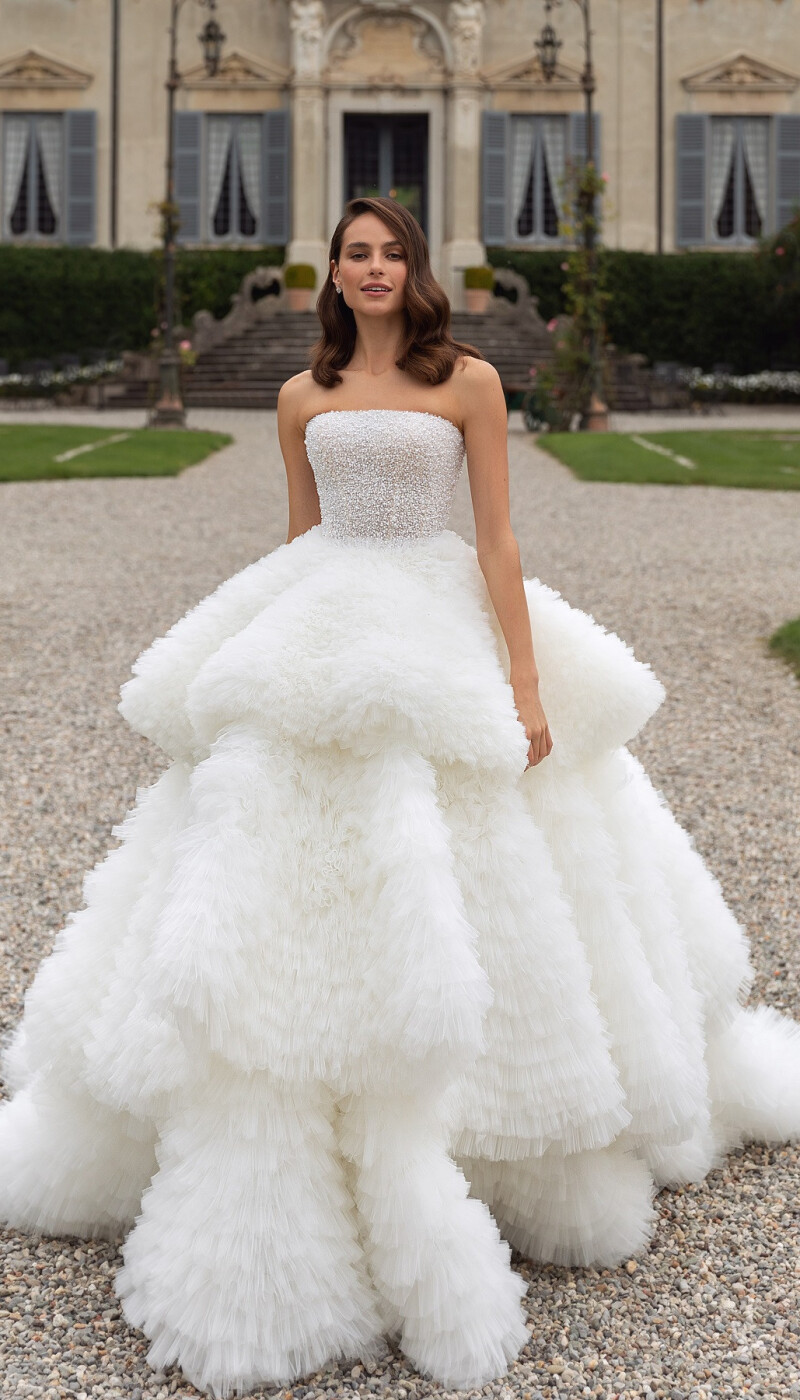 Clothing and accessories from the brand Pollardi - pollardi.com